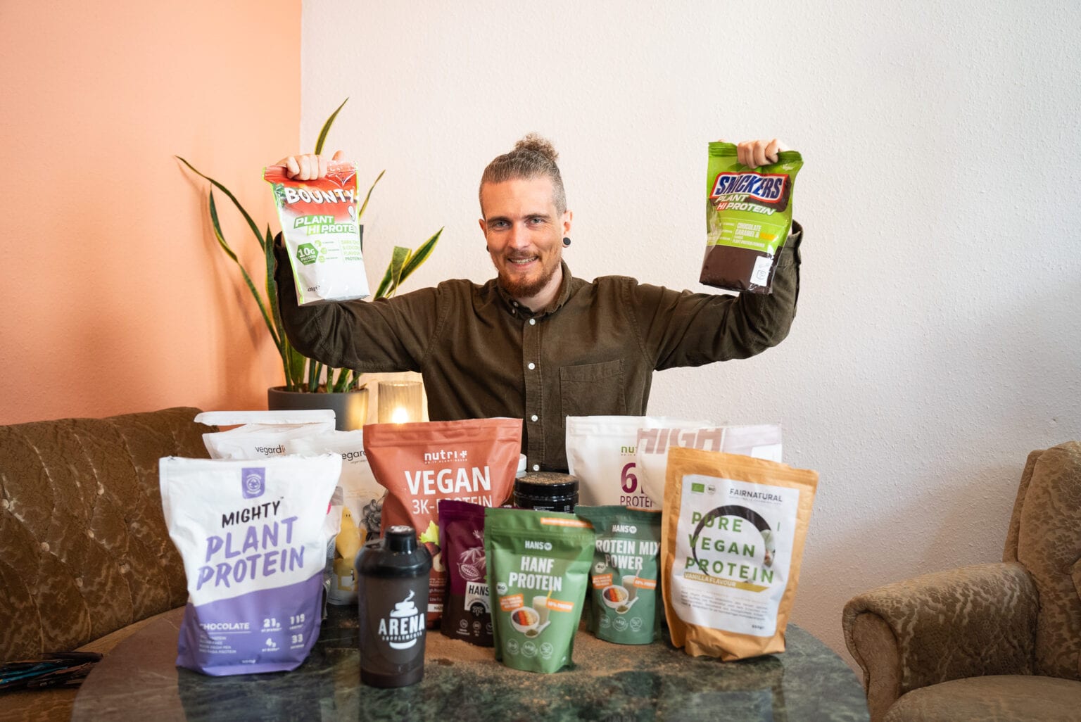 Vegane Proteinpulver 2026: Unser Test mit 12 Marken im Vergleich